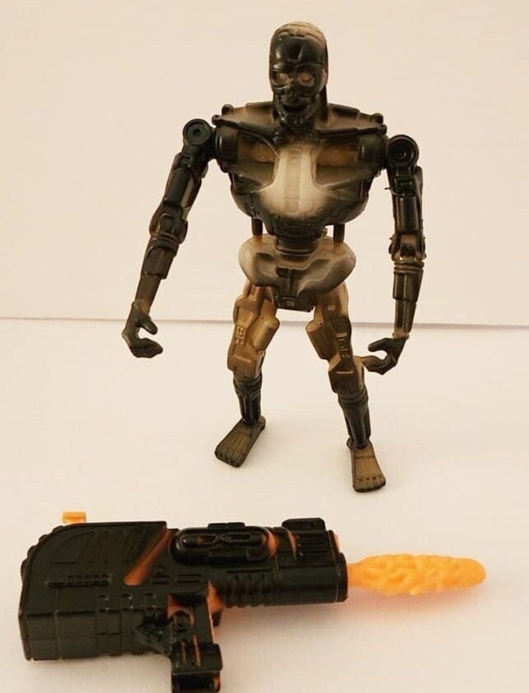 1991 Kenner Terminator 2 Endoglow Terminator Action Figure Complete ...