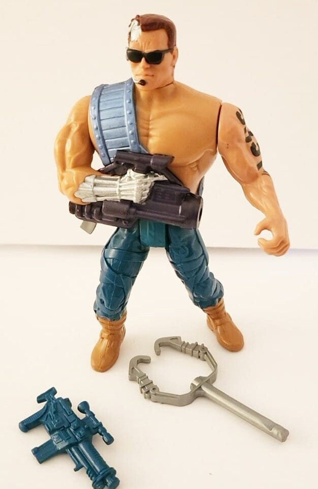 1992 Kenner Terminator 2 Future War Hidden Power Terminator Action ...