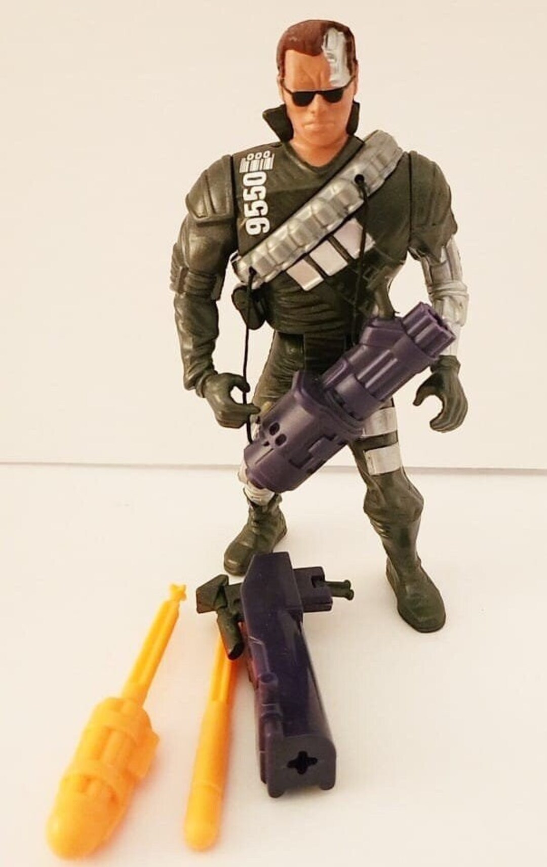 1992 Kenner Terminator 2 Future War Battle Ready Terminator Action ...
