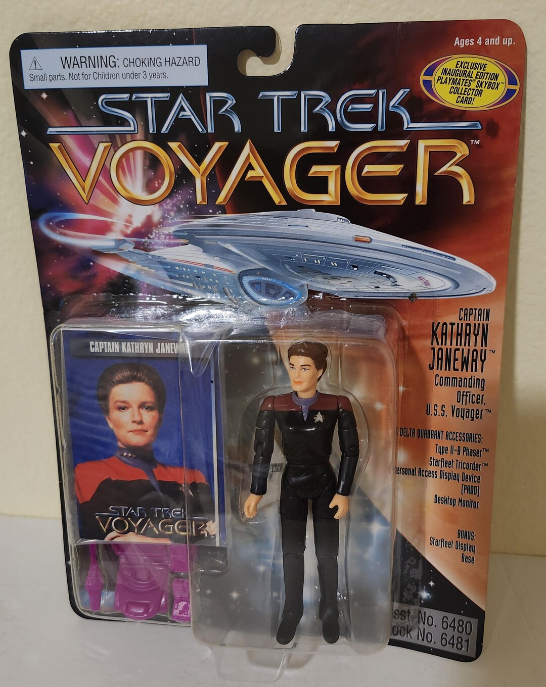 1995 Playmates Toys Star Trek Voyager Captain Kathryn Janeway Action ...