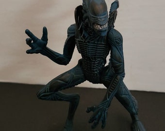 1998 Kenner Aliens Hive Wars Warrior Predator Action Figure Complete ...