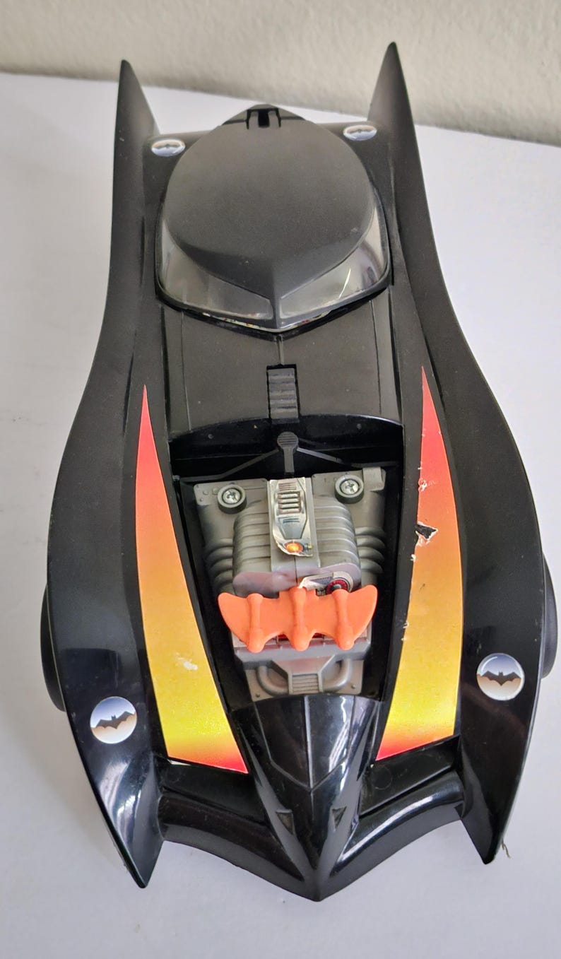 1997 Kenner the New Batman Adventures Knight Striker Batmobile Action ...