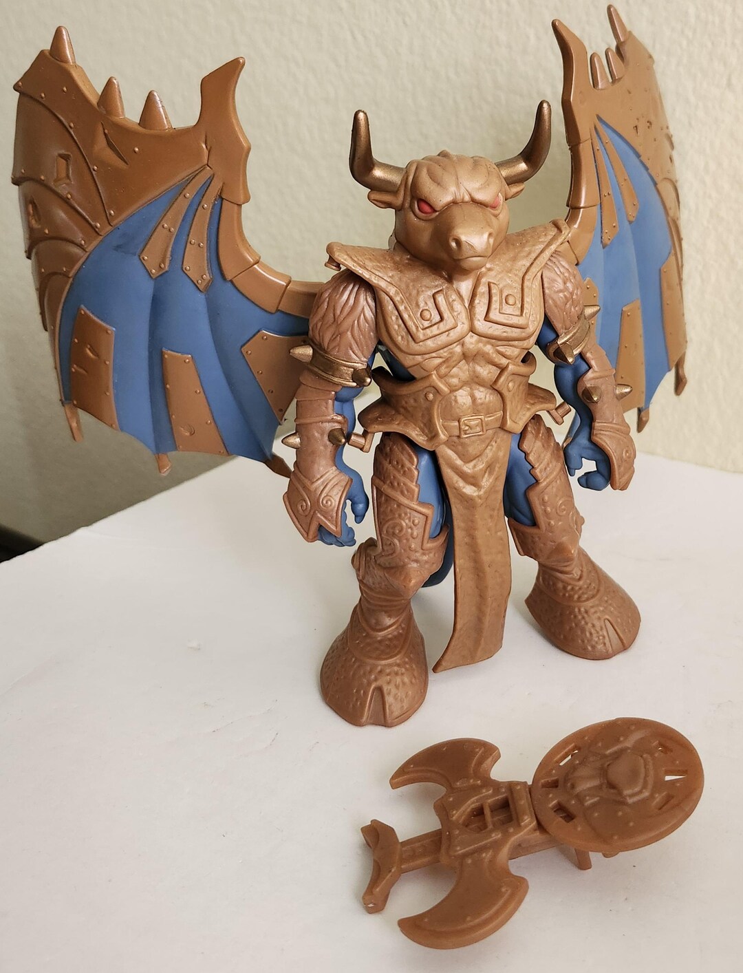 1995 Kenner Gargoyles Minotaur Goliath Action Figure Complete Nice ...
