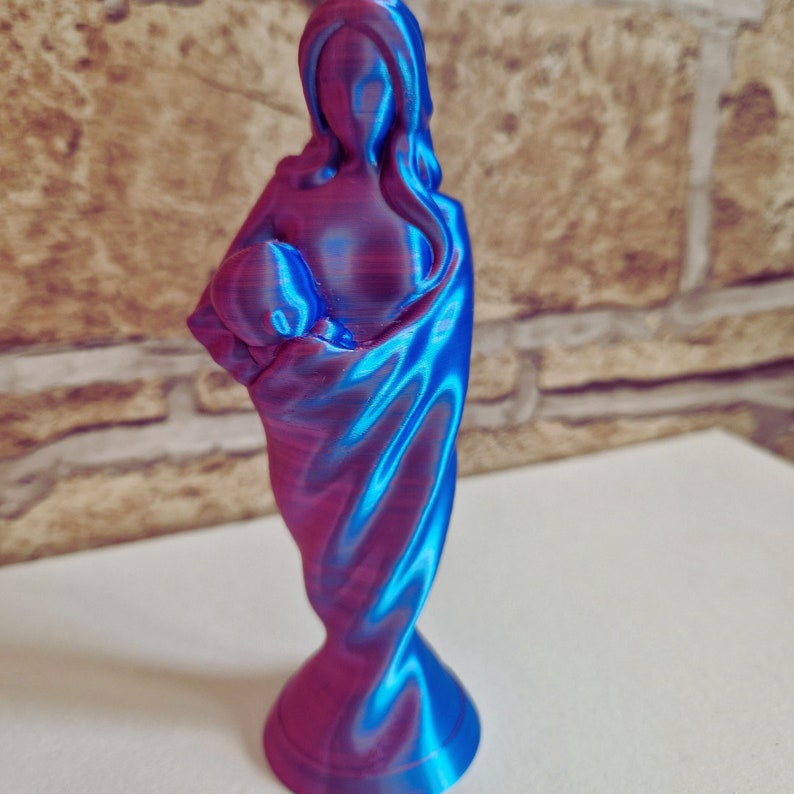 Motherly Love: 3D Printed Statue of Mom and Baby - Etsy