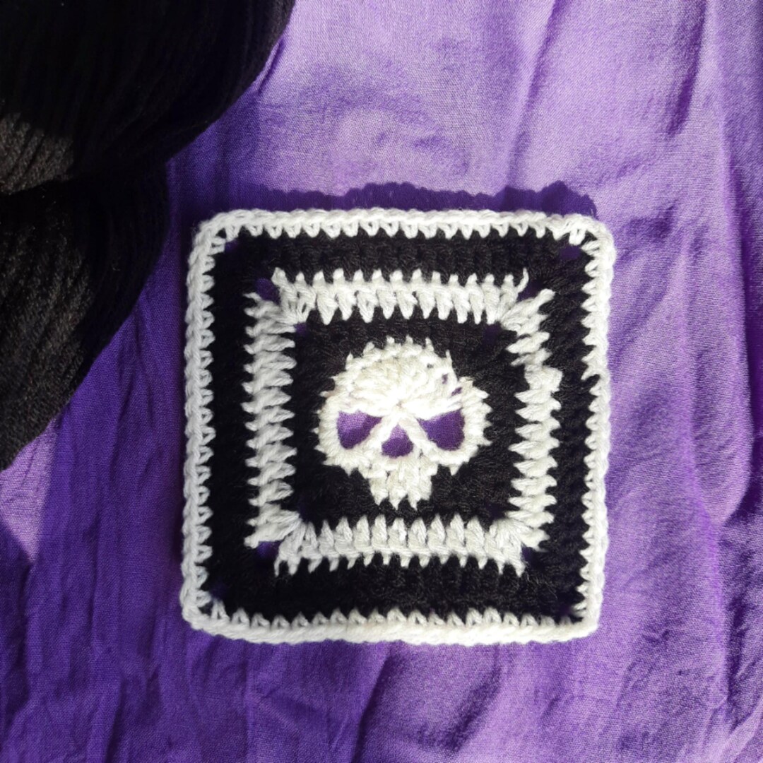 Skeleton Granny Square: Halloween Crochet PATTERN Includes Photo ...