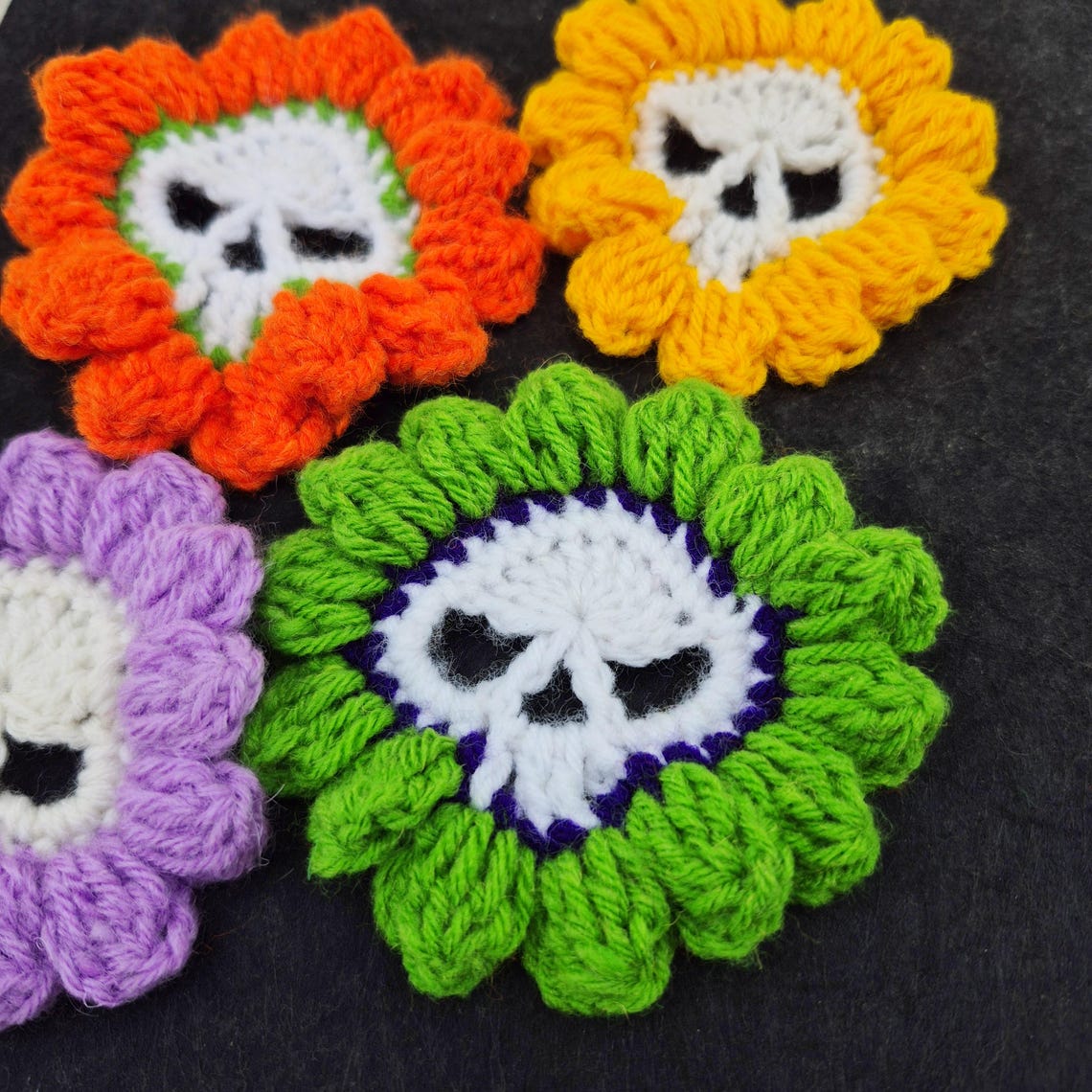 Skull Daisy Crochet Pattern: Halloween Flower Motif (PDF Pattern) - Etsy
