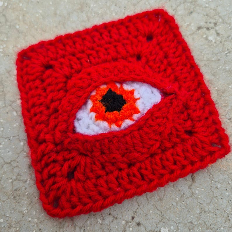 Crochet Eyeball Granny Square Pattern: Halloween Evil Eye Appliqué (PDF ...