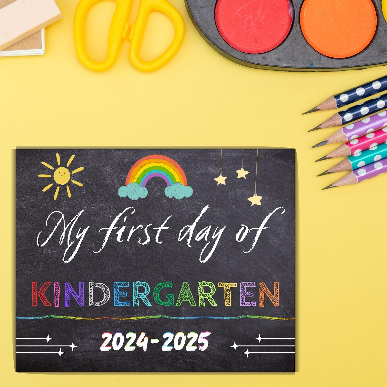 First Day of Kindergarten Chalkboard Sign: Printable Photo Prop (PDF ...
