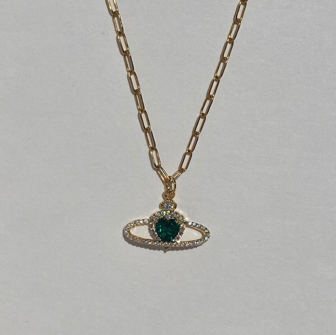Collier coeur vert cristal pendentif émeraude zircon brillant Vivienne ...