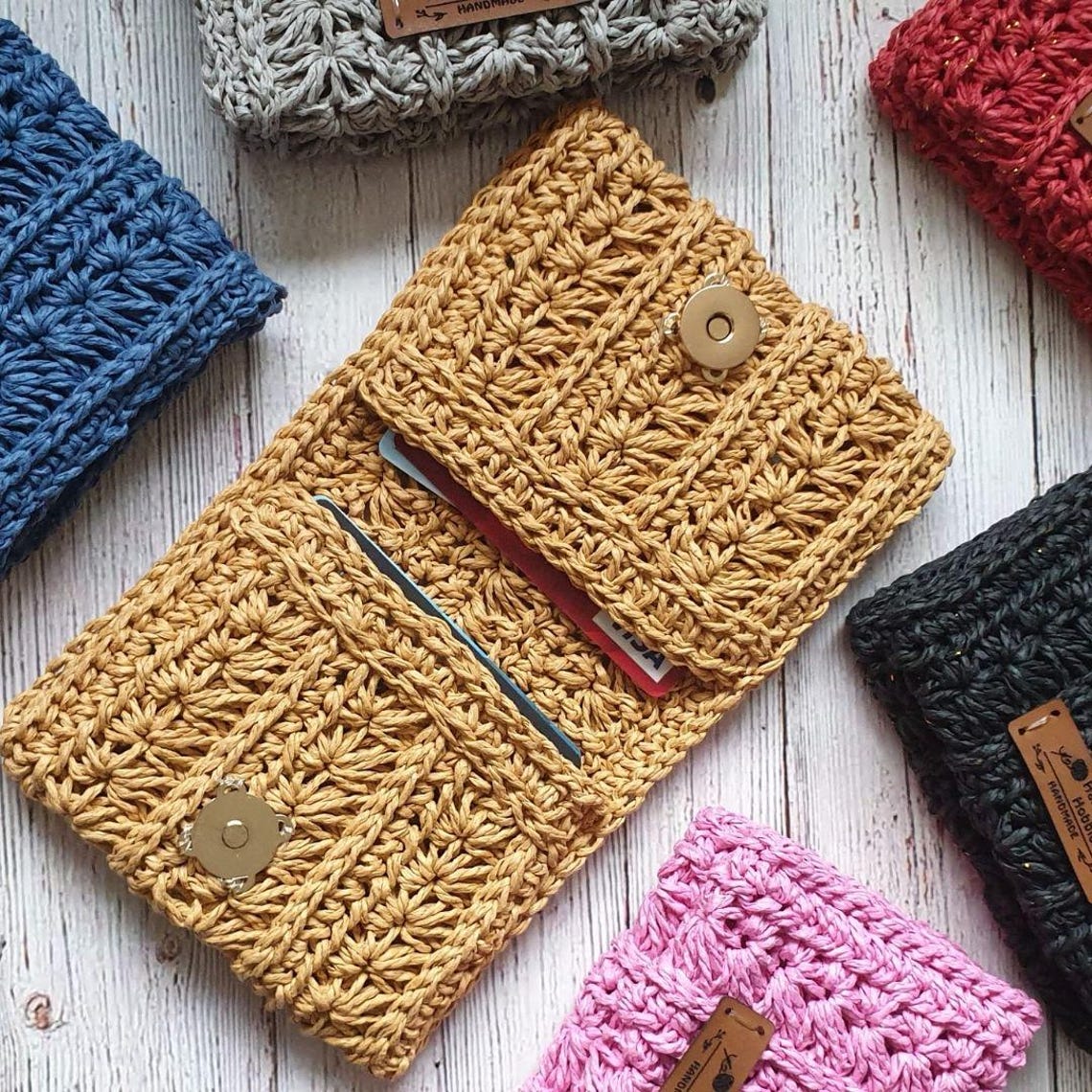 Small Knit Card Holder, Paper Yarn Card Holder, Crochet Card Holder ...