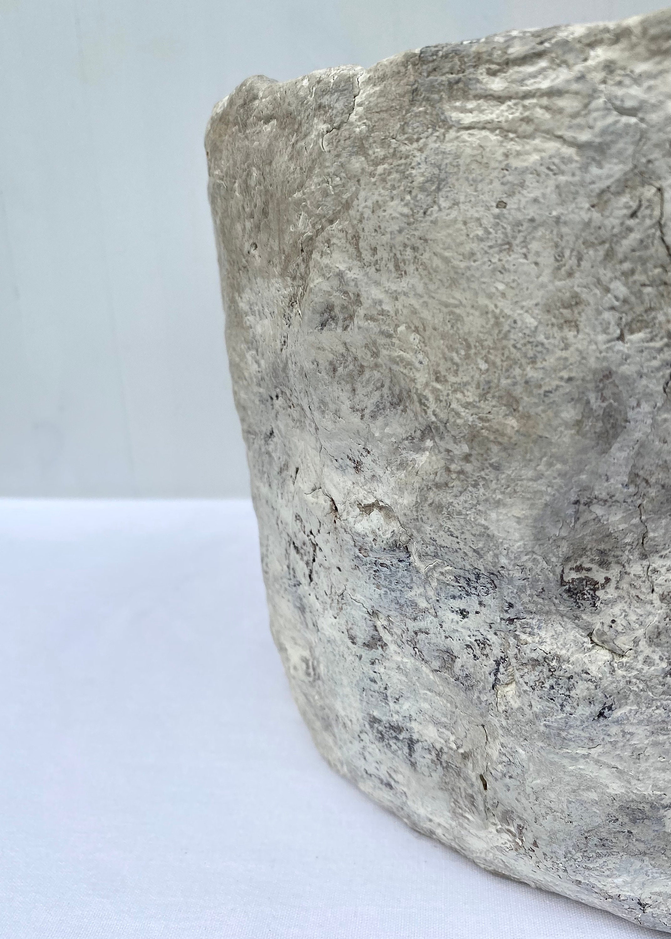 Antique Limestone-style Planter Small European Stone-textured Olive ...