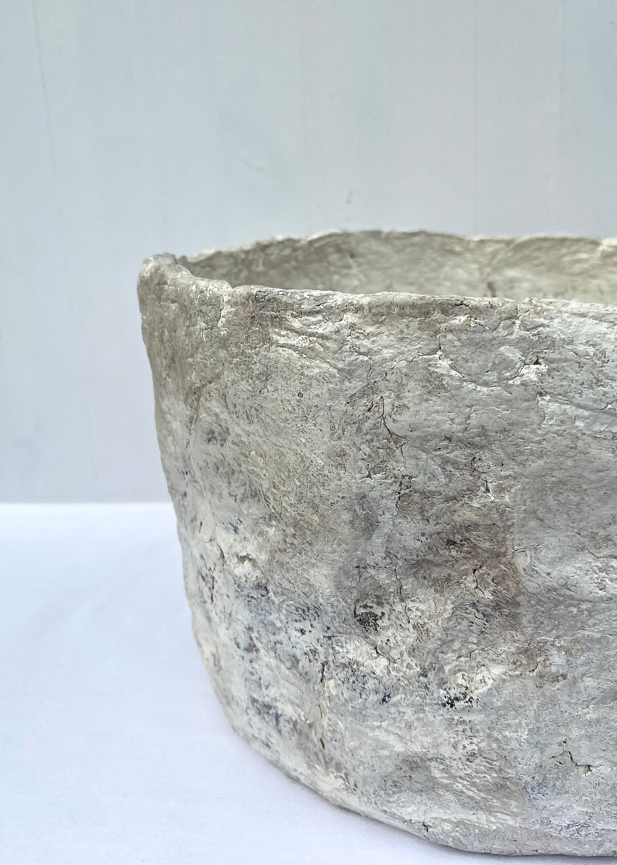 Antique Limestone-style Planter Small European Stone-textured Olive ...