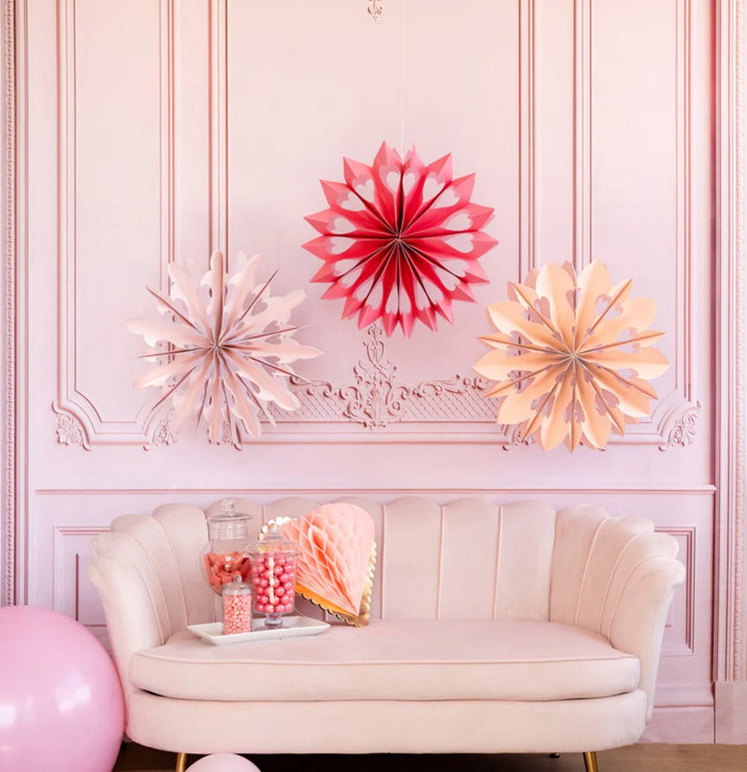 Valentine's Hearts Paper Fan Set of 3 Secret Admirer Party Fan Set ...