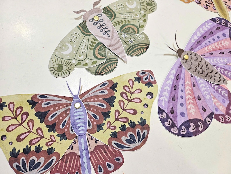 Articulated Paper Moths, Moth Paper Puppets, Printable Paper Moths, DIY ...