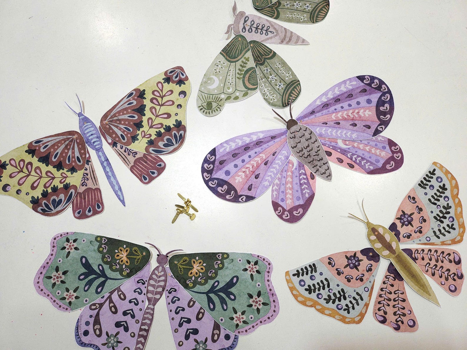 Articulated Paper Moths, Moth Paper Puppets, Printable Paper Moths, DIY ...