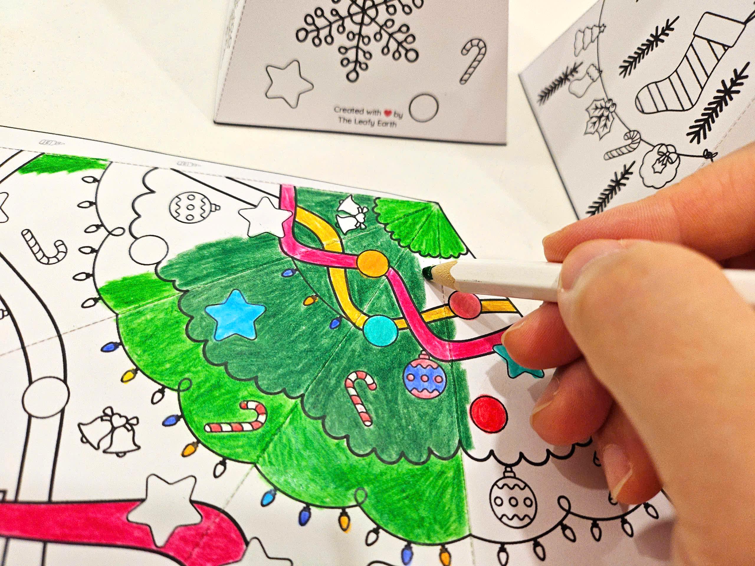 Paper Christmas Trees, 3D Paper Tree Craft, Holiday Paper Craft, Build ...