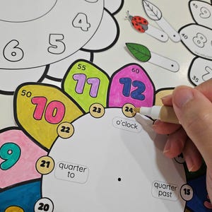 Paper Clock Math Craft, Build a Clock, Telling Time, DIY Kids Seasonal ...