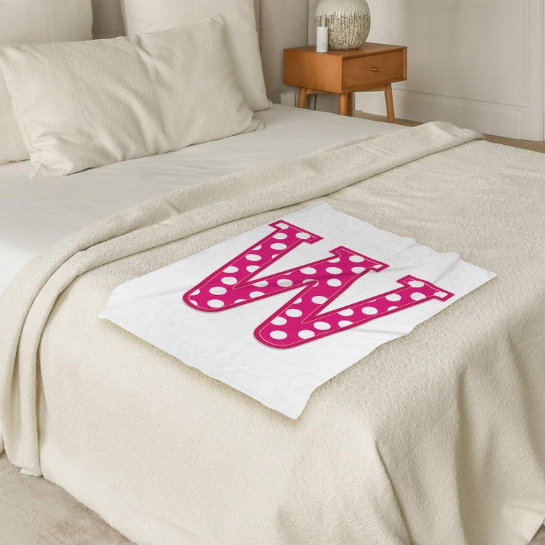 Pink Polka Dot Letter W Transparent Letter Graphic Printable Art ...