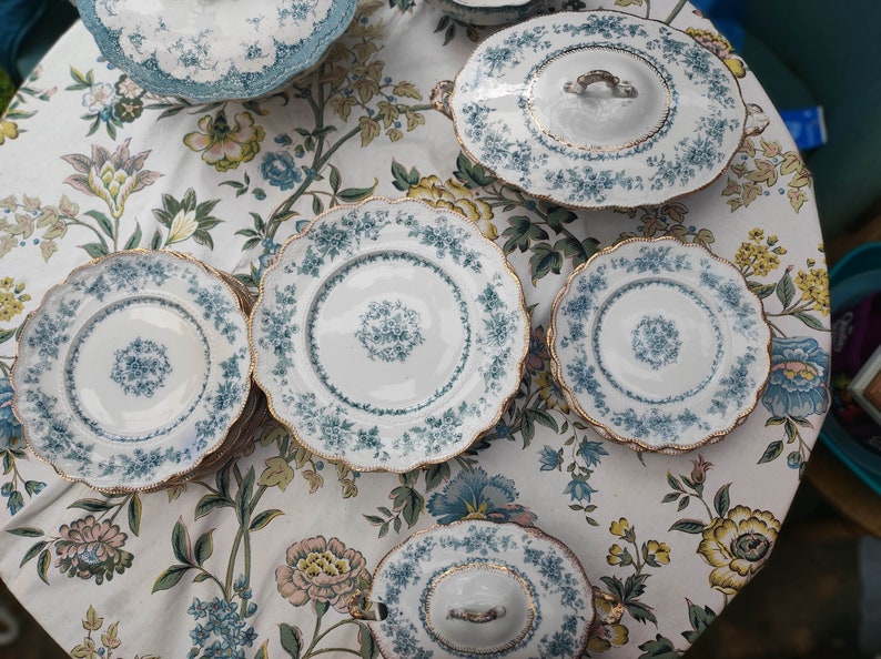 Antique Set of Dishes From the 1800s Decorated With Gold. 34 Items - Etsy