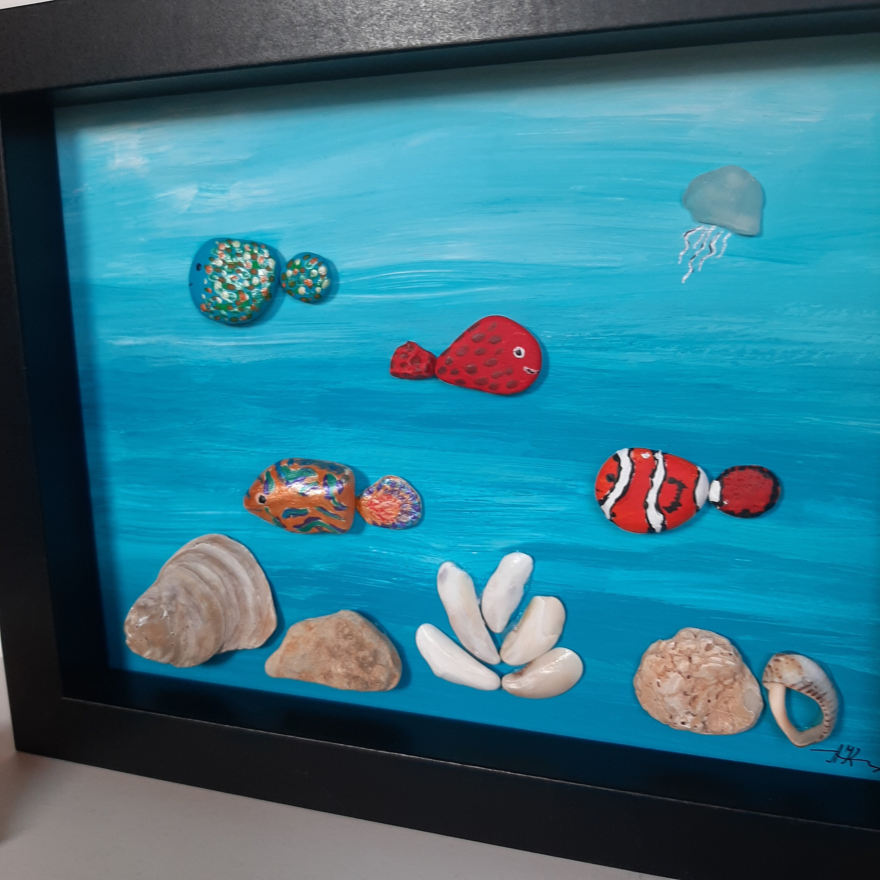 Pebble Art Clown Fish, Hand Painted Beach Stone, Gorgeous Gift for Kids ...