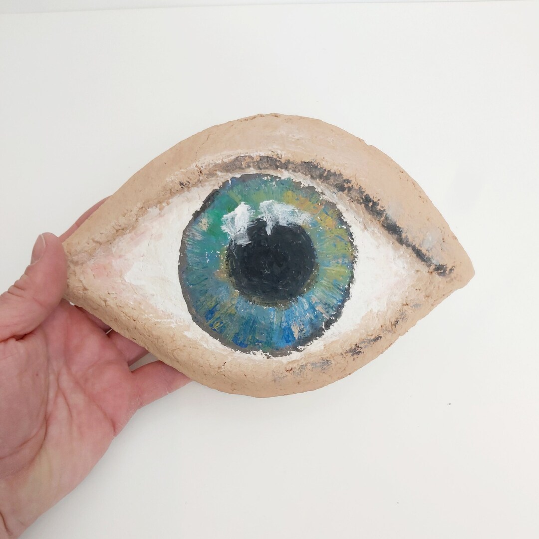Handmade Human Eye Sculpture Art, Medicine-inspired Gift for Home Decor ...
