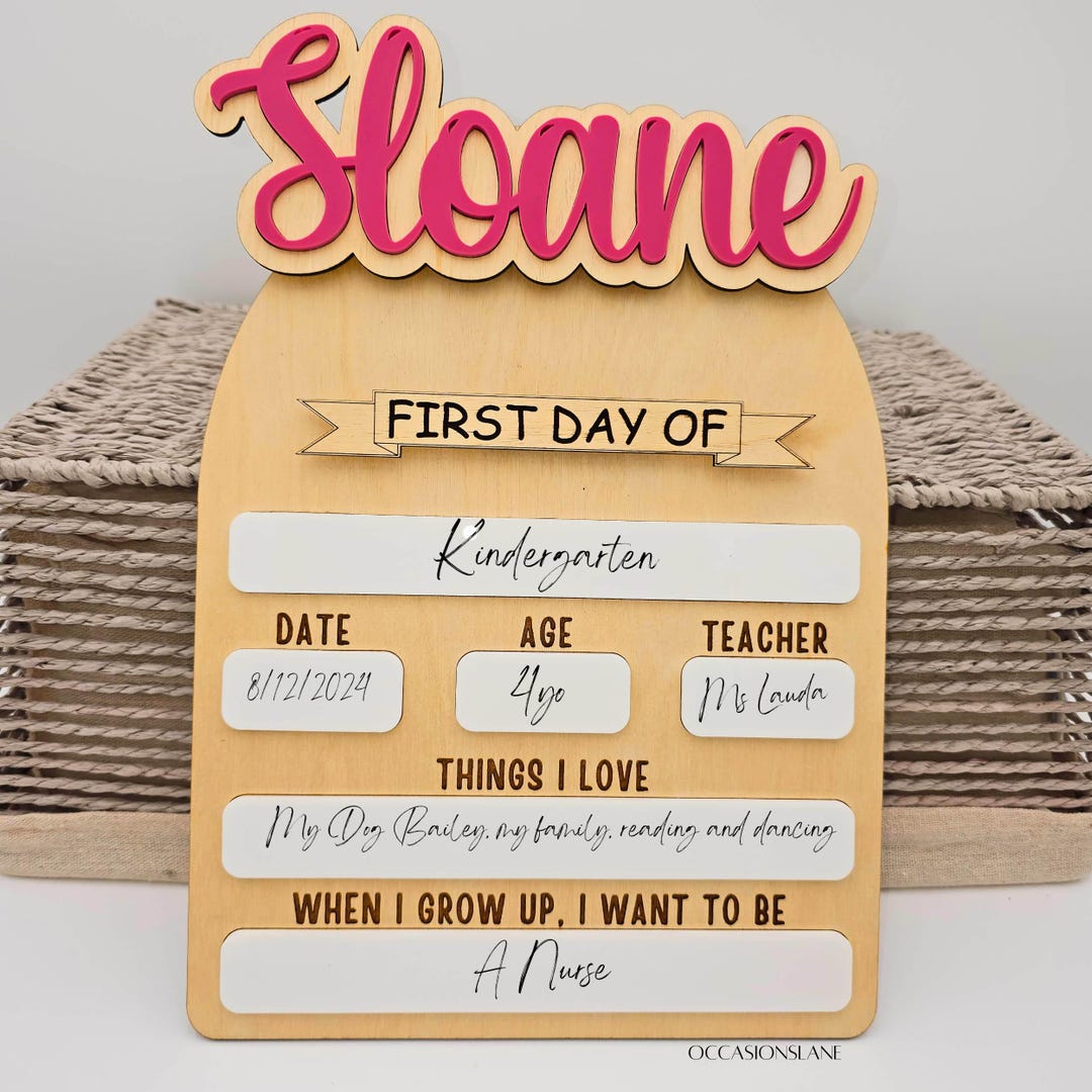 First Day of School Sign With Interchangeable Names for Back to School ...