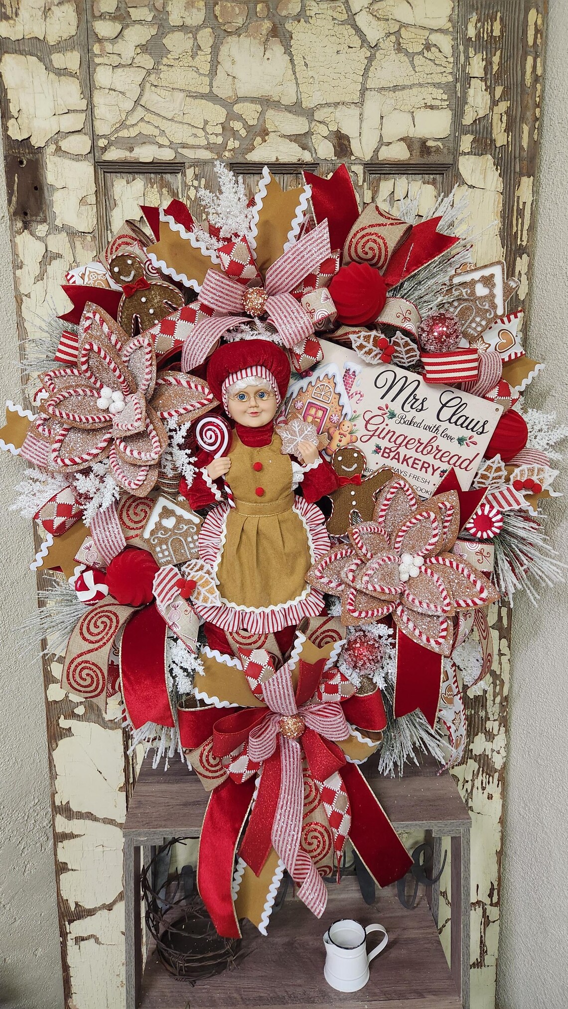 Christmas Mrs. SANTA CLAUS BAKERY Wreath~bringing Christmas Cheer ...