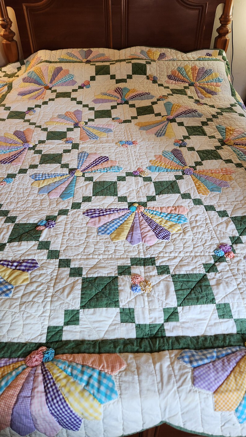 Gingham Grandma's Fan and Chain Pattern Hand Quilted Quilt - Etsy