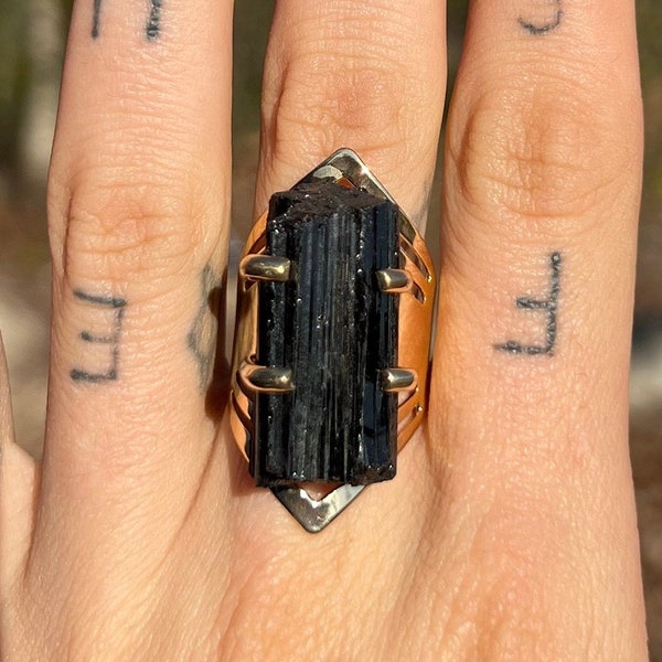 Black Gold Ring - Etsy