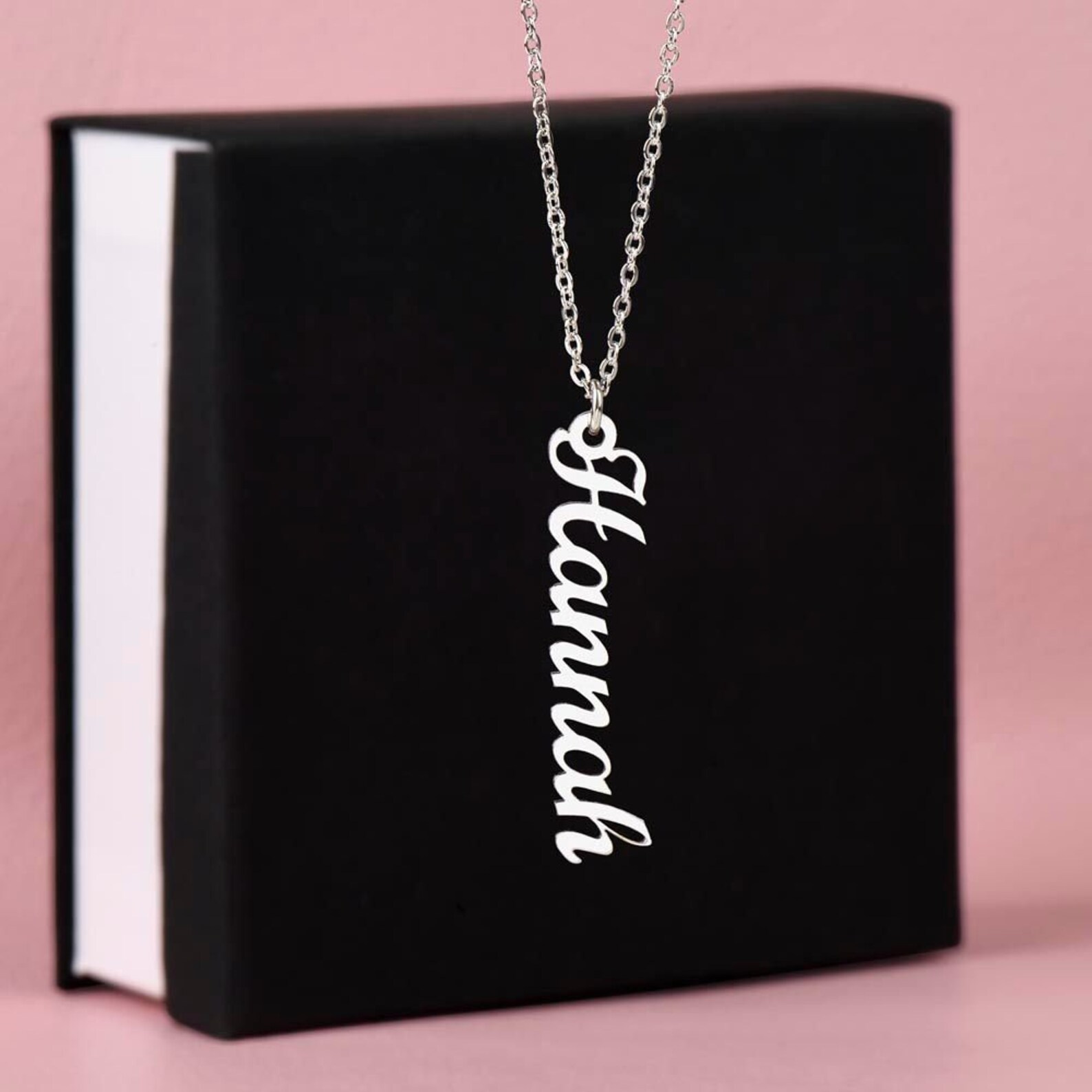 Vertical Name Necklace - Etsy
