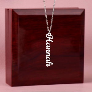 Vertical Name Necklace - Etsy