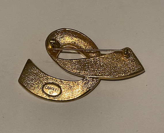 Vintage Carolee Gold Tone Modernist Ribbon Brooch Sig… - Gem