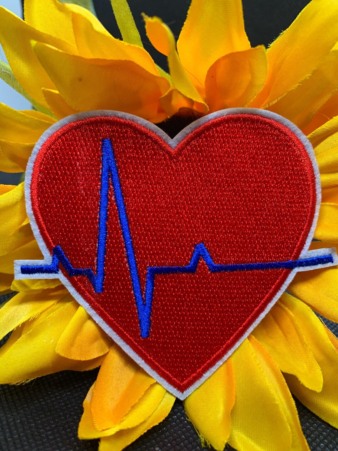 Heart EKG Applique Patch - Embroidered Doctor & Nurse Medical Badge ...