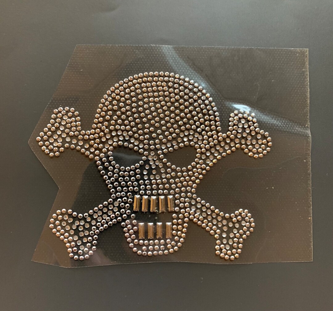 Skull Rhinestone Iron on Heat Transfer MOTIF Applique Hotfix Skeleton ...