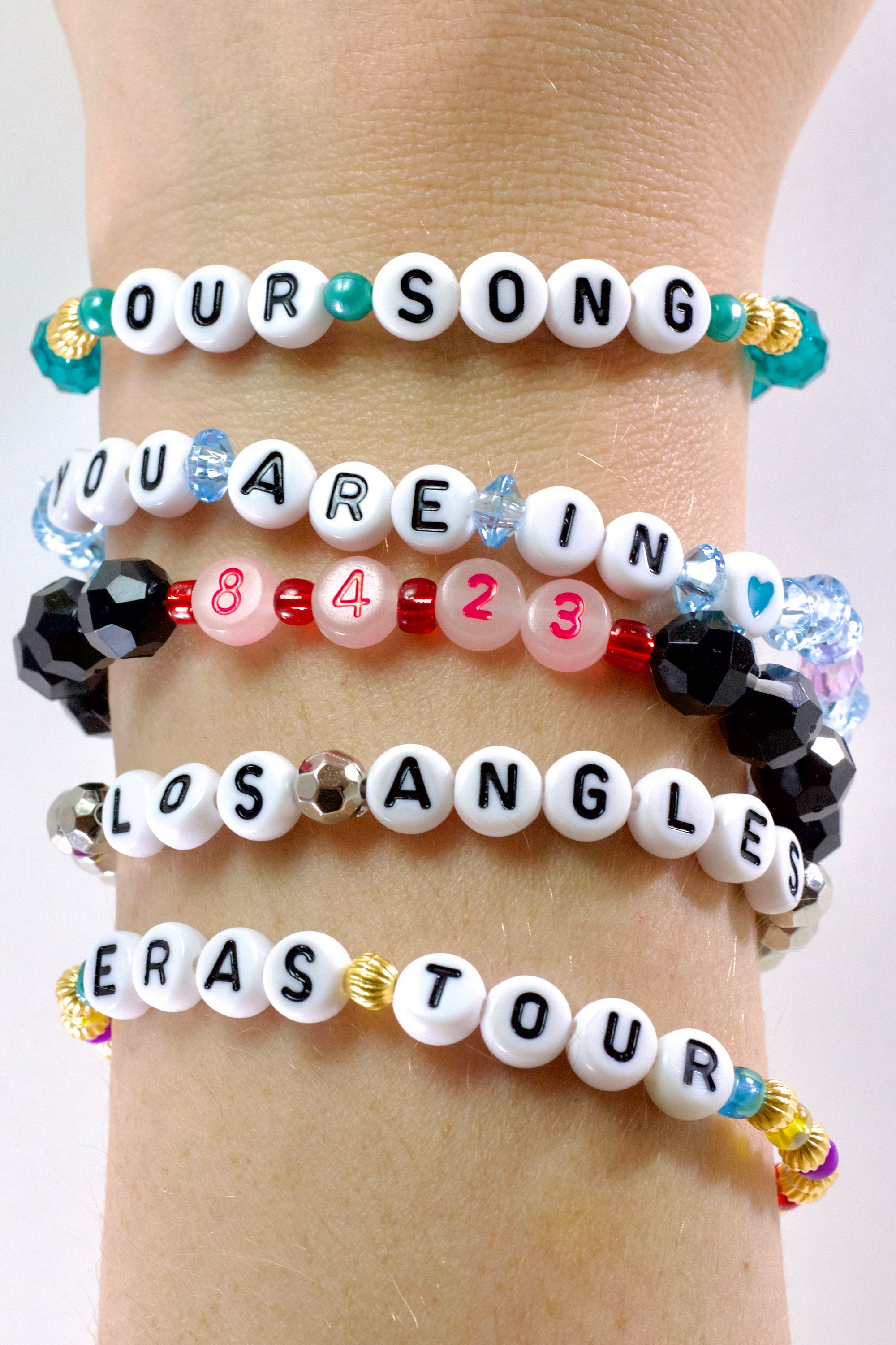 Surprise Song Eras Tour Friendship Bracelets for Post-concert Memories ...