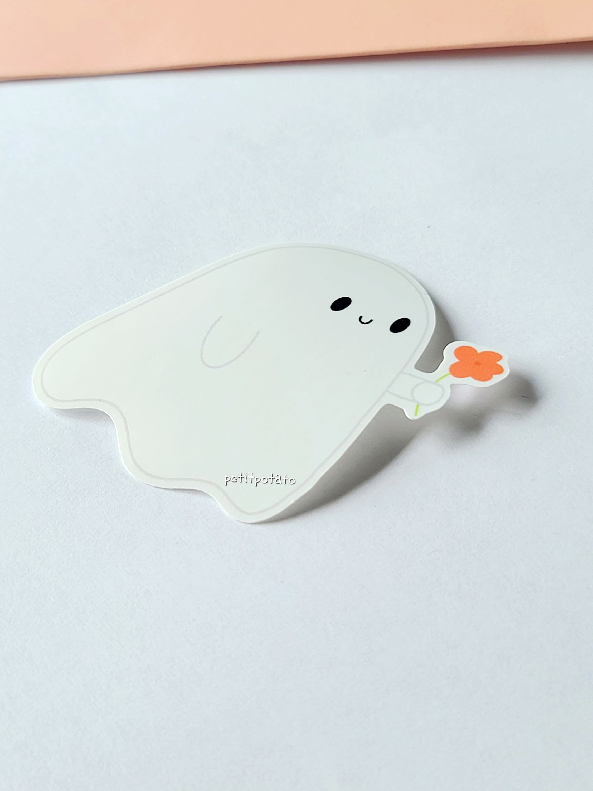 Cute Ghost Vinyl Sticker With Flower Ghost Sticker Glossy Vinyl Sticker ...