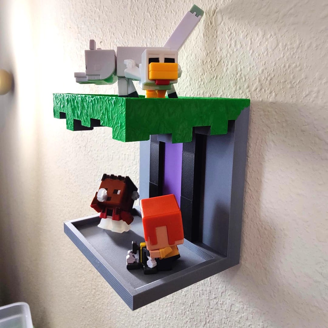Minecraft Nether Portal Mini Figure Wall Shelves Display Shelf Kids ...