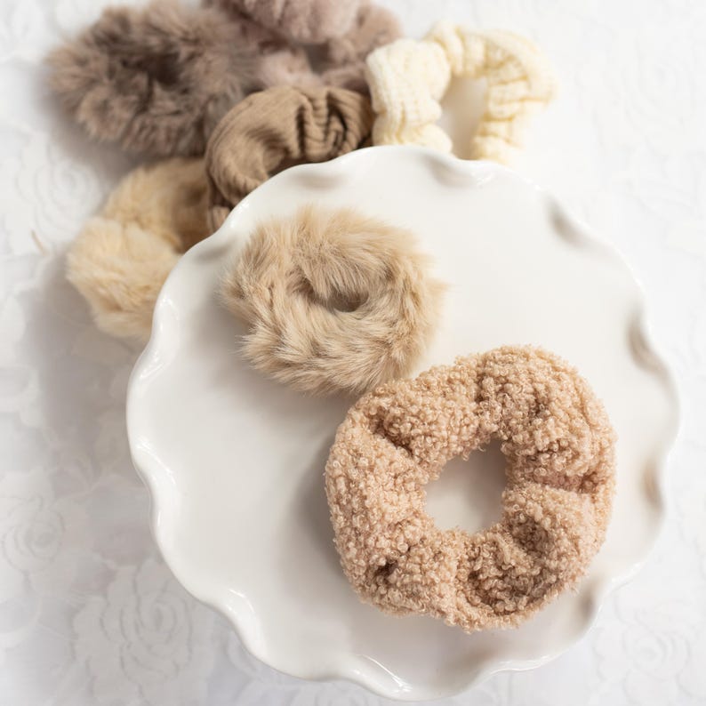 Plush Fuzzy Scrunchies Set for Women, Cozy Fleece Hair Ties, Mixed ...