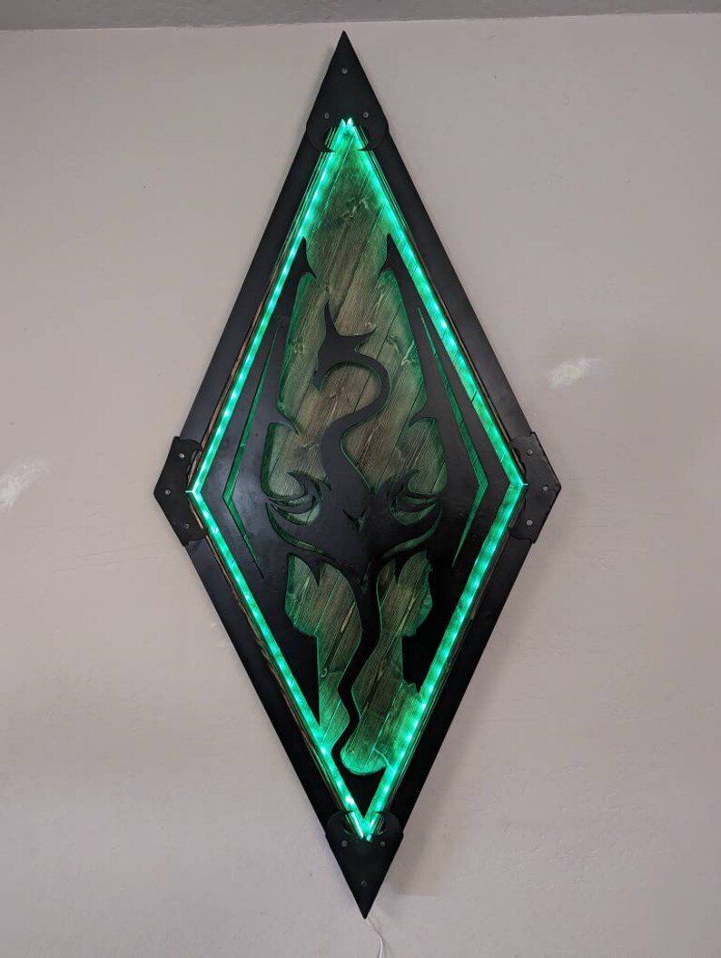 Seal of Akatosh Skyrim Wall Hanger - Etsy