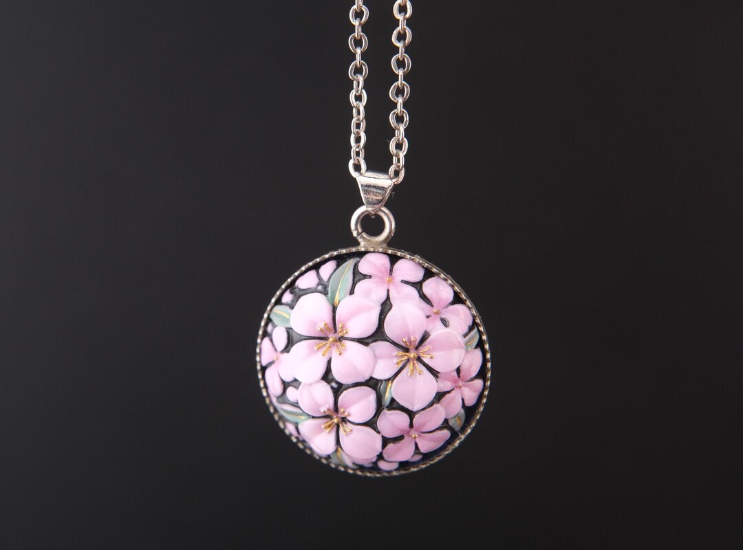 Vintage Toshikane Arita Porcelain Flower Pendant Necklace – Japan - Etsy
