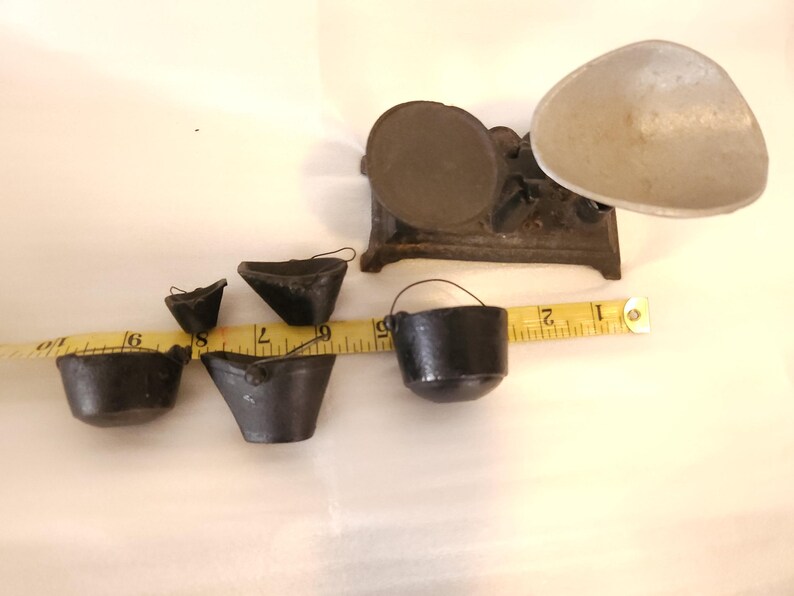 Antique Miniature Cast Iron Scale Set With Pots and Measure for Grain ...