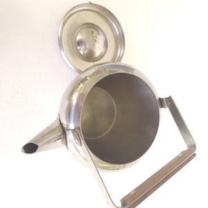 Vintage MCM Teapot Metal Wood Handle Great Vintage Condition - Etsy