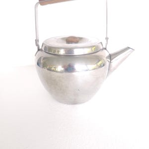 Vintage MCM Teapot Metal Wood Handle Great Vintage Condition - Etsy