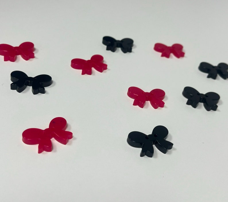 Beautiful Handmade Pack of 5 Bow Shaped Resin Buttons - Etsy