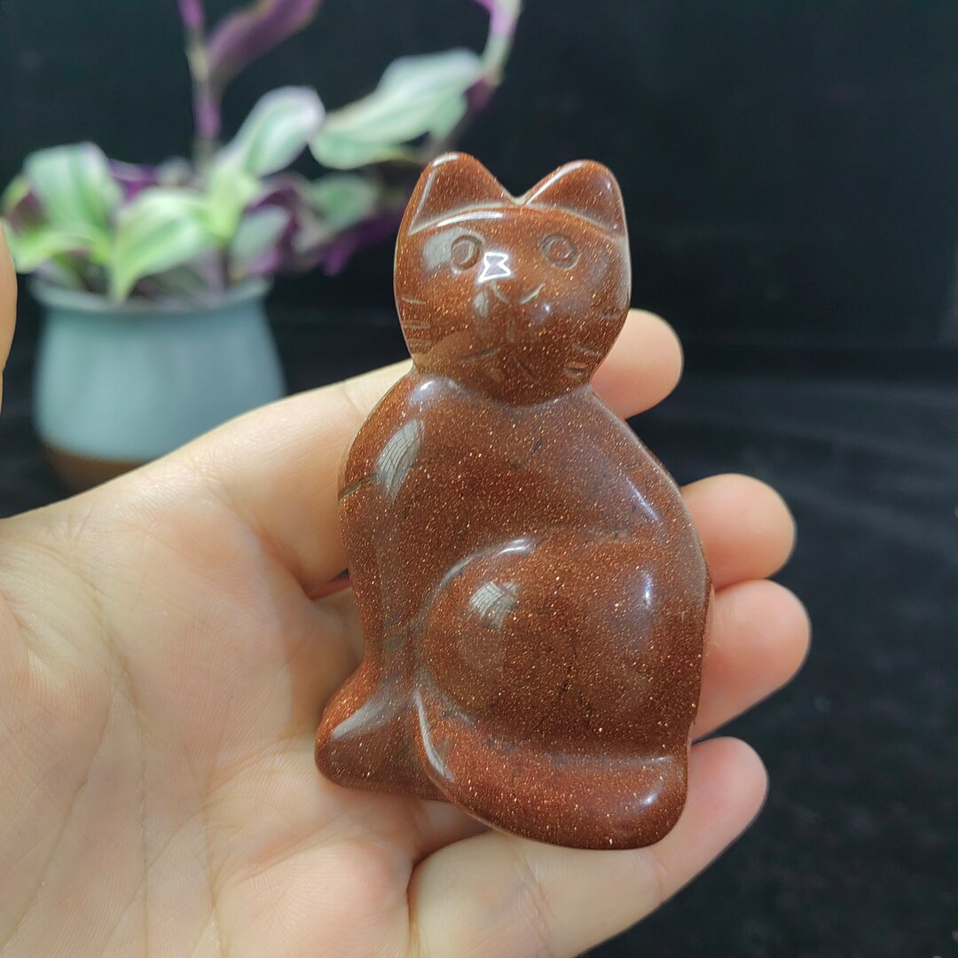 Natural Crystal Sitting Position Cat Quartz Crystal Mineral Specimen ...