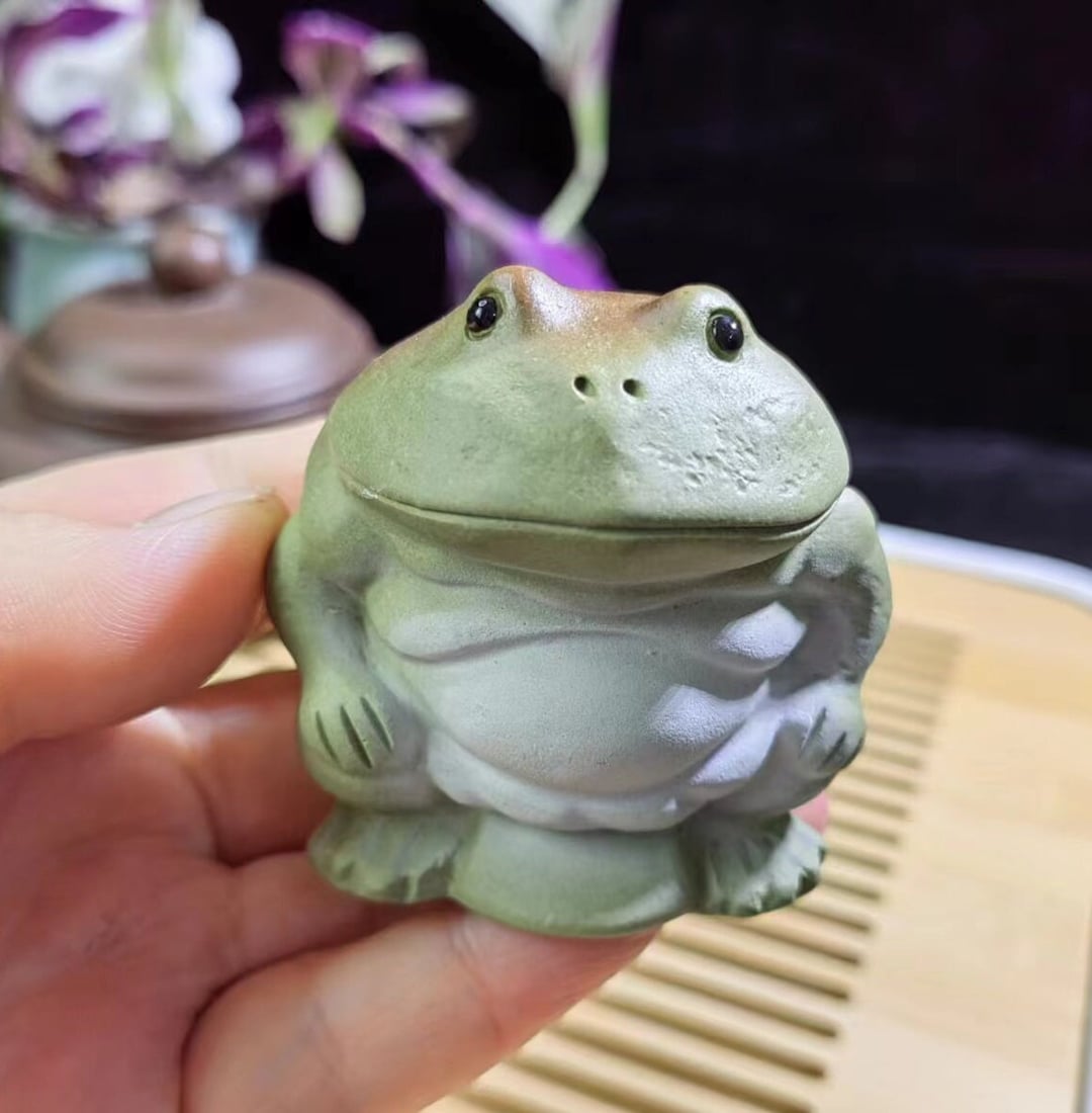 Tea Pet Rainforest Frog Zisha Yixing Carved Toad Frog Figure Tea Play ...