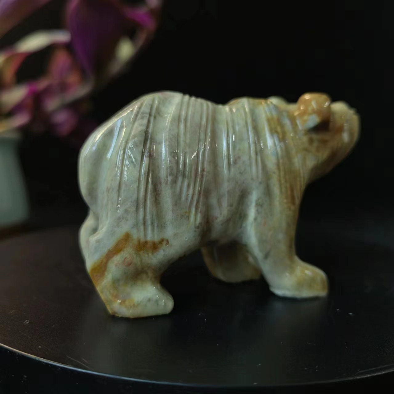 Natural Soap Stone Carved Bear Ornaments Crystal Healing Bear Otamus ...