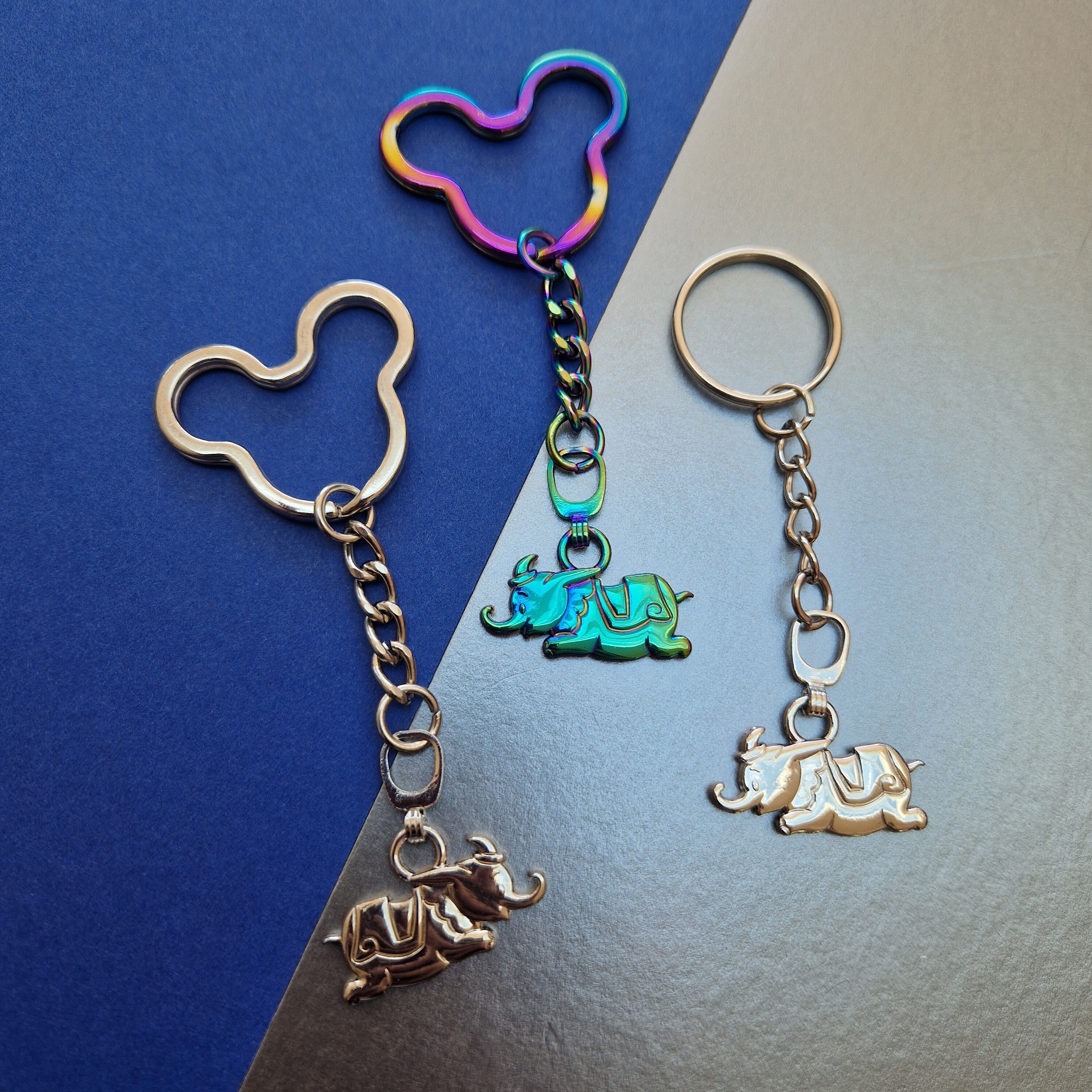 Dumbo Flying Elephant Ride Circus Park Character Metal Keyring or Bag ...