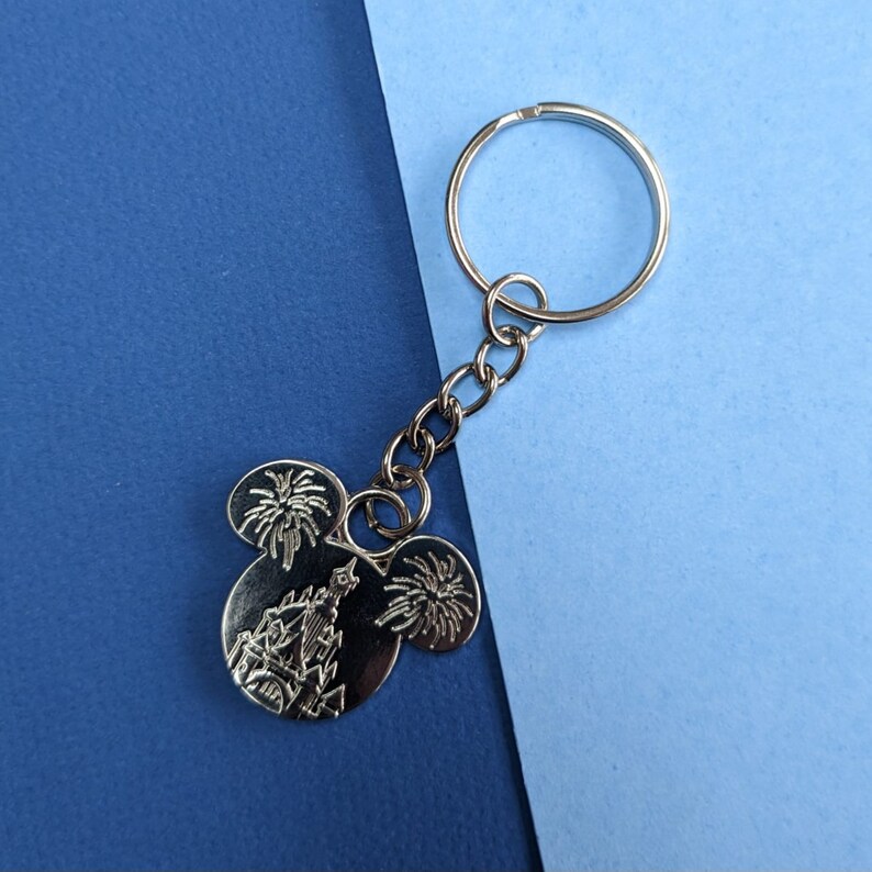 Silver Mickey Mouse Castle and Fireworks Keyring Keychain Disneyland ...