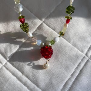 Red Raspberry Garden Necklace, Freshwater Pearl Necklace - Etsy